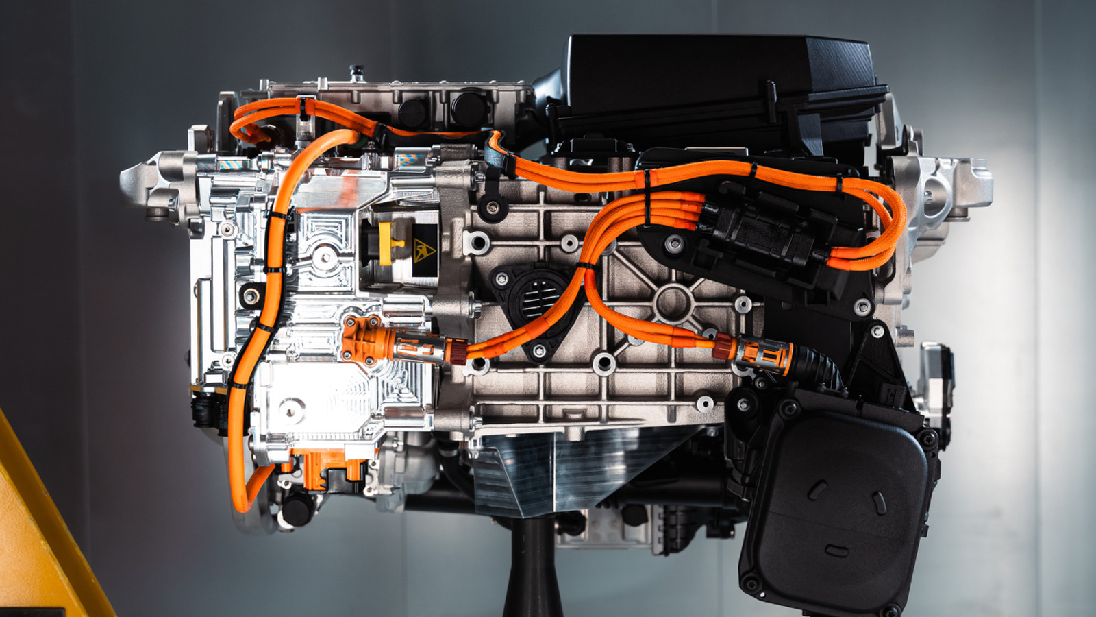 Next-Generation BMW X5 Will Get Optional Hydrogen Powertrain In ...